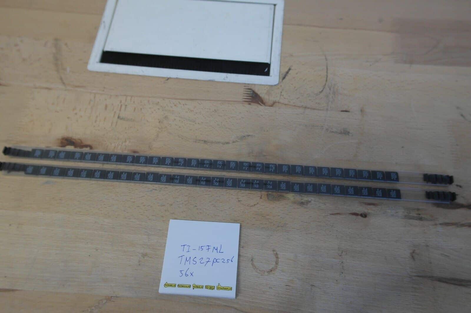 Ti tms27pc256 PLCC - 32 x8 EPROM RH, ti-15fml / 28 pieces 1 buy - TME ...
