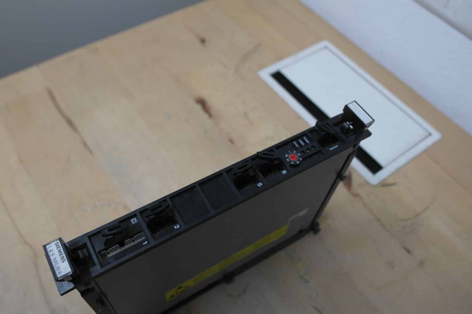 Siemens NRUB/A Landis & Staefa NRUB/A T1 Baugruppe Control System ...